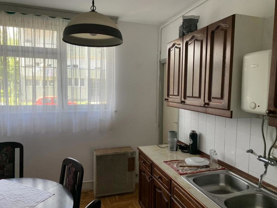 Prodaja: Zagreb-Klaka, 2S stan 53.76m2 u blizini svih bitnih sadržaja ...