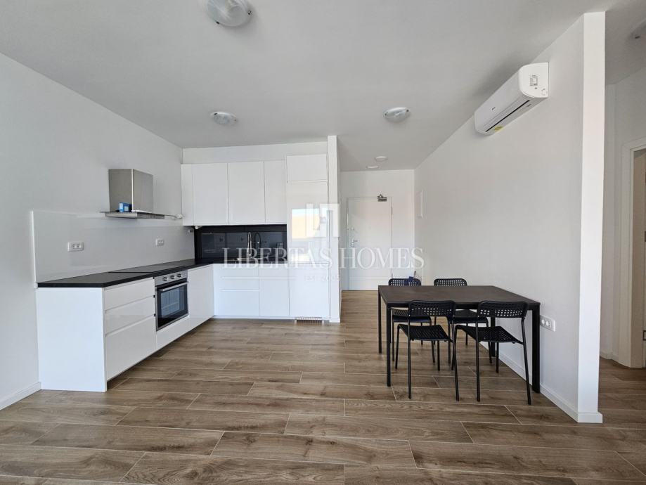 Prodaje se stan u novogradnji u gradu Korčuli (prodaja)