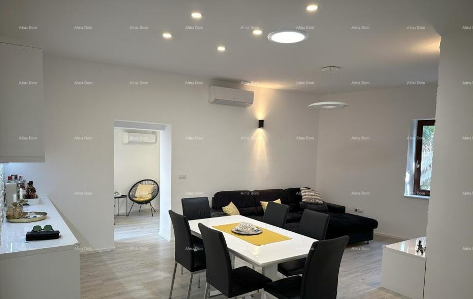 Prodaje se stan, Poreč (prodaja)