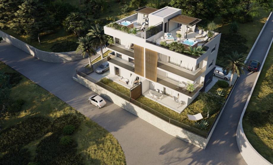 Prodaje se stan u prizemlju moderne stambene zgrade u centru Trogira ...