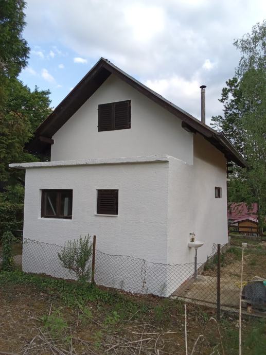 Prekrasna uređena kuća na prodaju (prodaja)