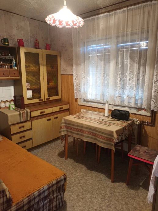 Prodajem kucu (prodaja)