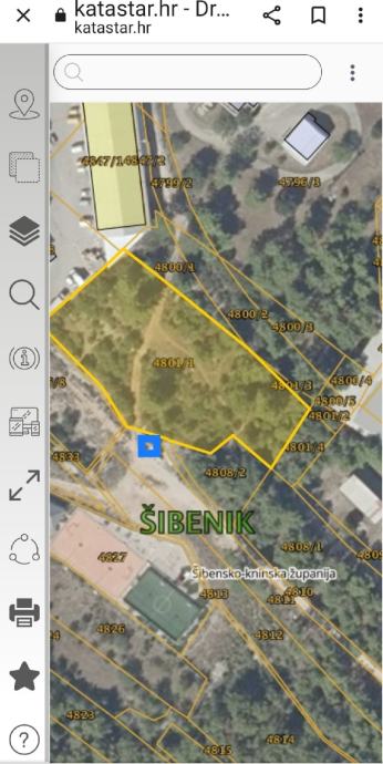 prodajem zemljište- 1500m2