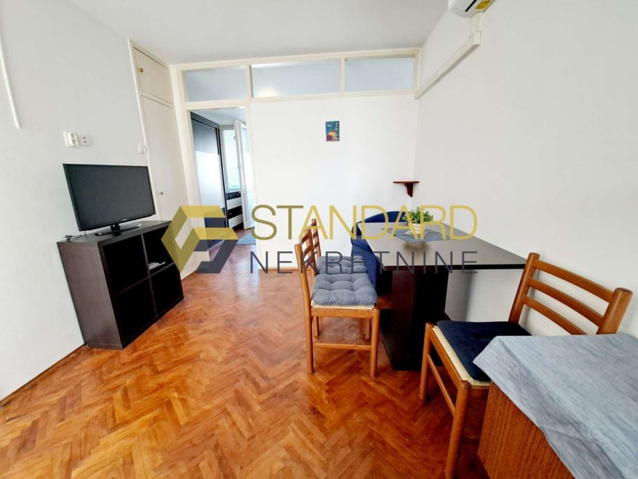 Prodajemo jednosoban stan 35 m2 u Splitu, Spinut, odmah useljiv (prodaja)