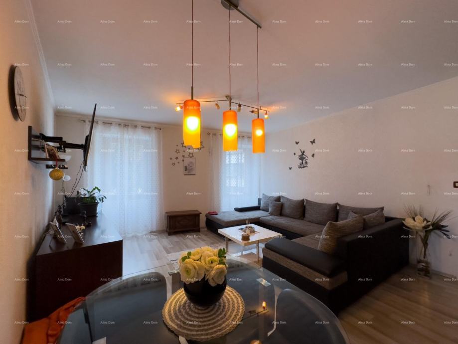 Prodajemo stan u centru Pule sa parkirnim mjestom! (prodaja)