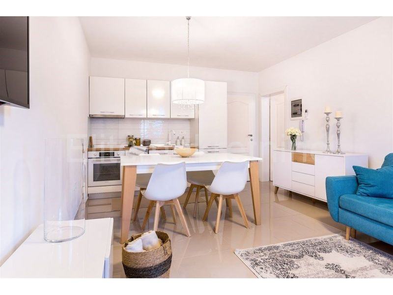 Pula - 50 m2, 1S+DB (iznajmljivanje)