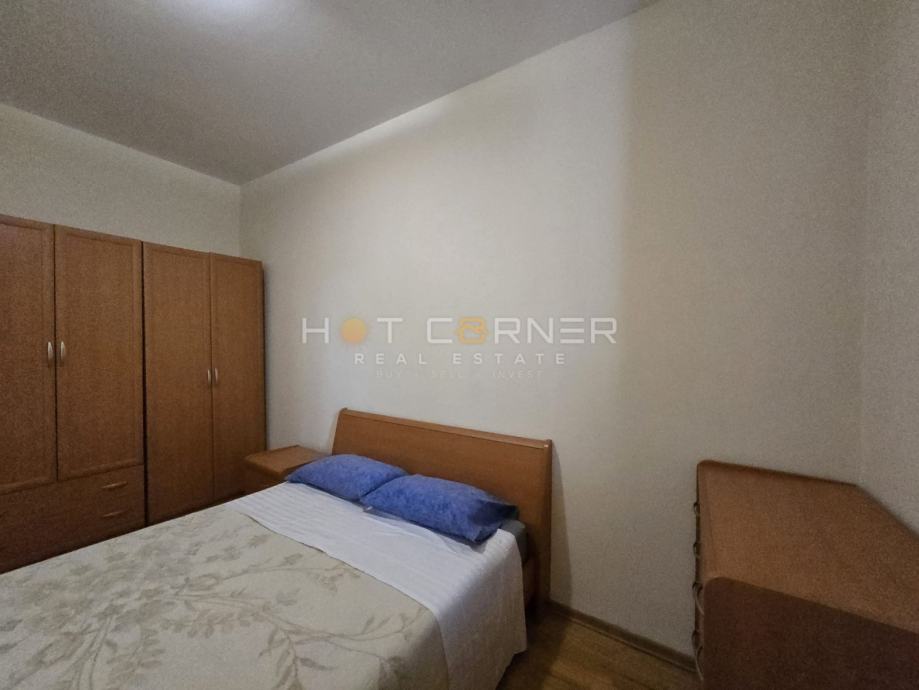 Pula, centar, 1. kat, frekventna lokacija (prodaja)
