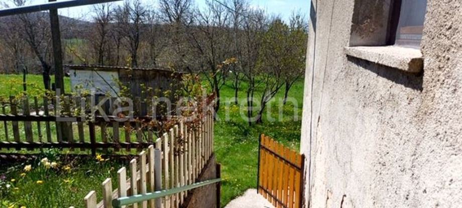 RAMLJANI ( Otočac ) - obiteljsko gospodarstvo (prodaja)