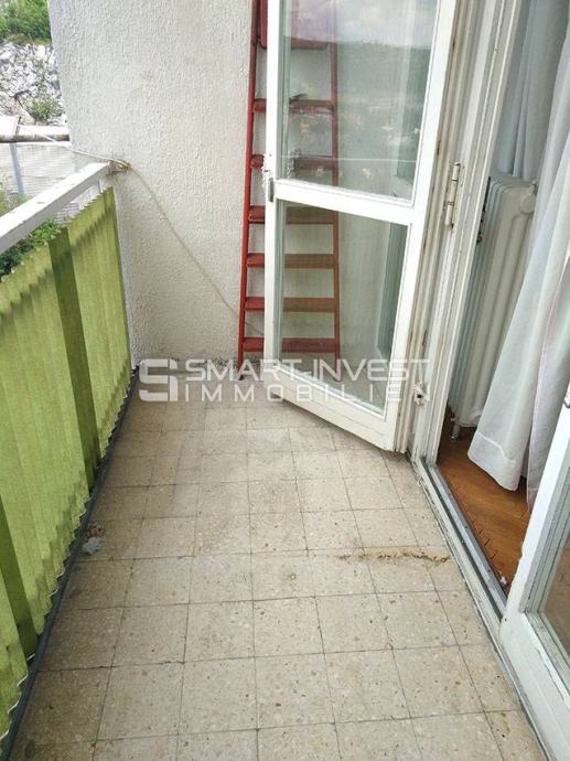 RASTOČINE, 3SKL stan od 76 m2 s lođom, niži kat u neboderu (prodaja)