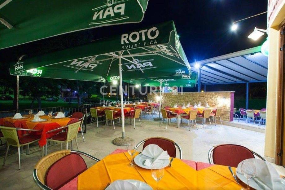 POREČ, POSLOVNI PROSTOR, RESTORAN KRAJ MORA (prodaja)