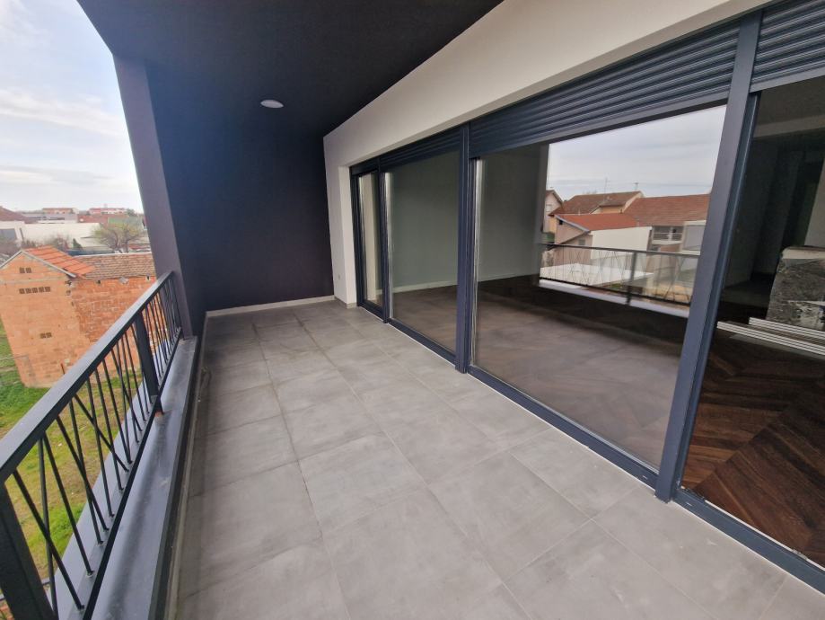 RETFALA, NOVOGRADNJA, USELJIVO - 115m2 (prodaja)