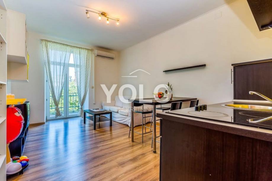 RIJEKA, BELVEDER - Stan sa 2 stambene jedinice, 82m2 (prodaja)