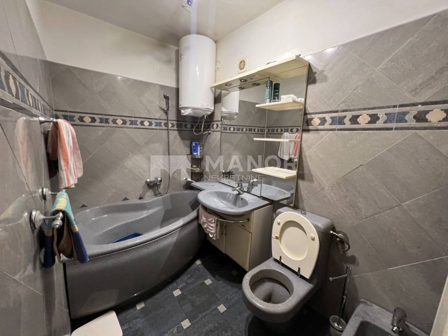 RIJEKA, DONJA DRENOVA - 3S KL stan, otvoren pogled (prodaja)