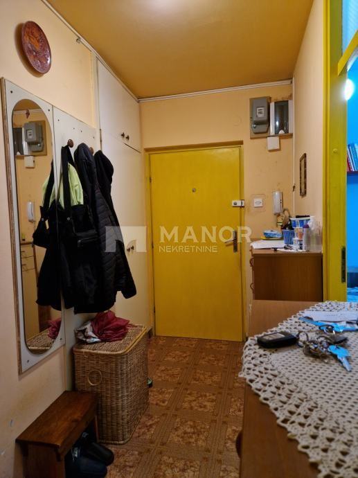 RIJEKA, DONJI ZAMET - 3S+DB stan, pogled na more, nova fasada i stolar ...