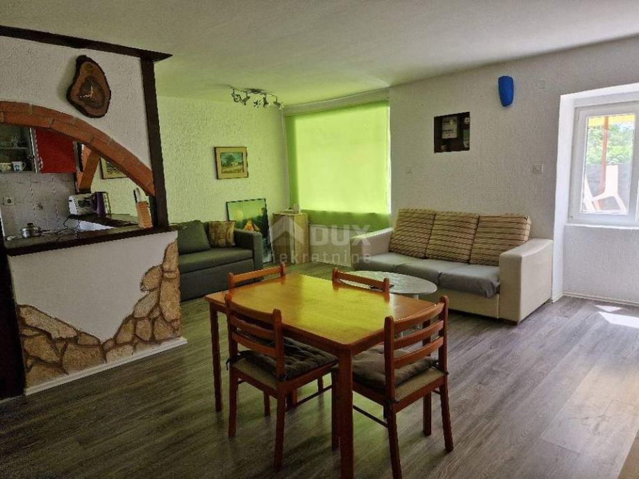 RIJEKA, GROBNIK - SAMOSTOJEĆA KUĆA NA 2 ETAŽE!!! (prodaja)