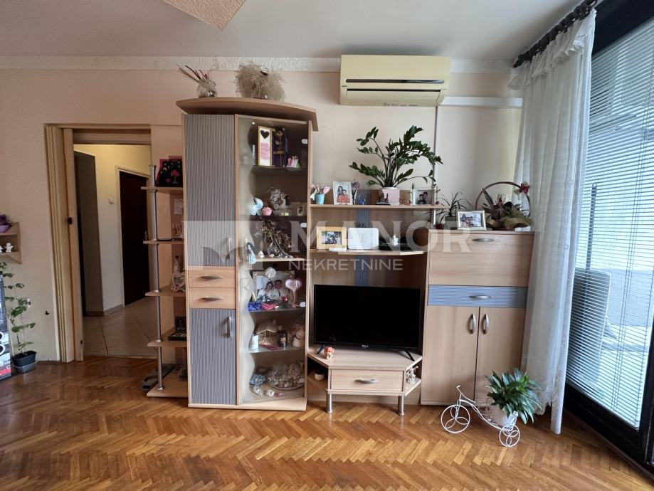 RIJEKA, RASTOČINE - 3S KL stan, 71,25 m2, pogled, 3.kat, lift (prodaja)