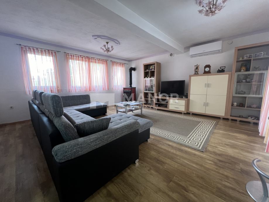 RIJEKA, TRSAT - Etaža kuće / 3S+DB stan, 116 m2 (prodaja)