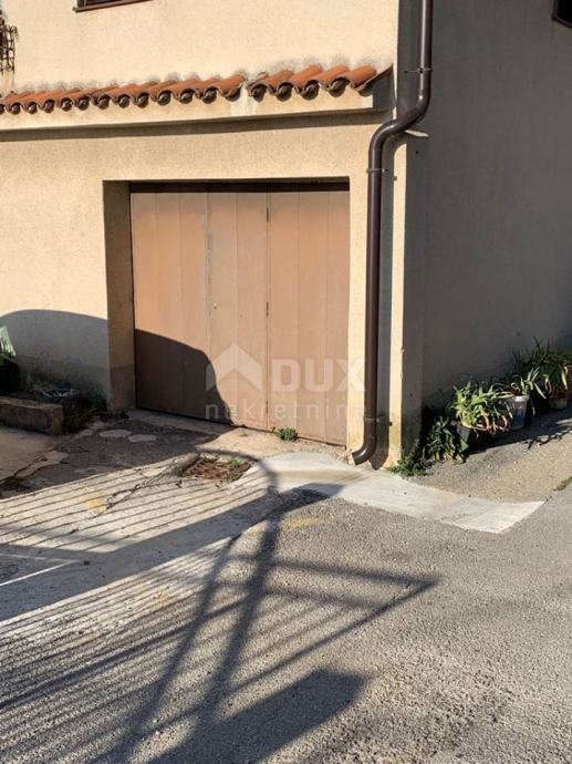 RIJEKA, TRSAT - etaža kuće, 90,62 m2, 3S+DB, GARAŽA, PREDIVAN PANORAMS ...