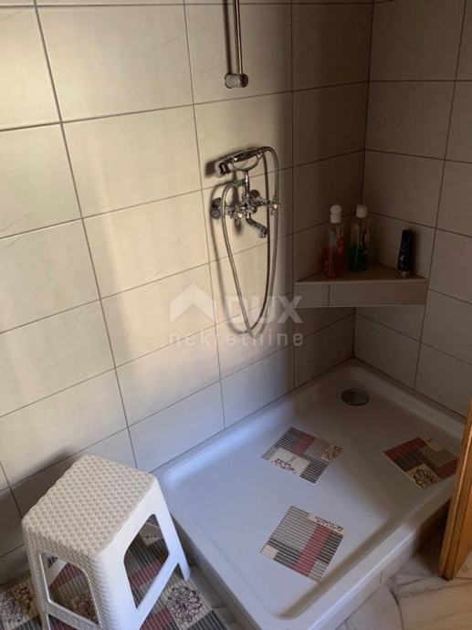 RIJEKA, TRSAT - etaža kuće, 90,62 m2, 3S+DB, GARAŽA, PREDIVAN PANORAMS ...