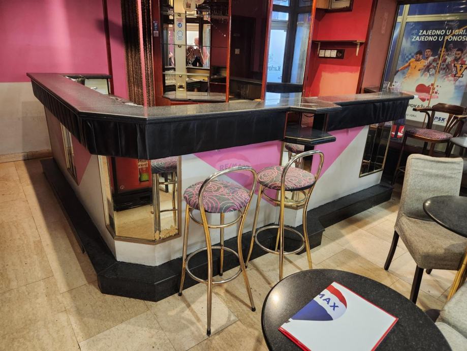 Rijeka, Turnić caffe bar s zatvorenom terasom (iznajmljivanje)