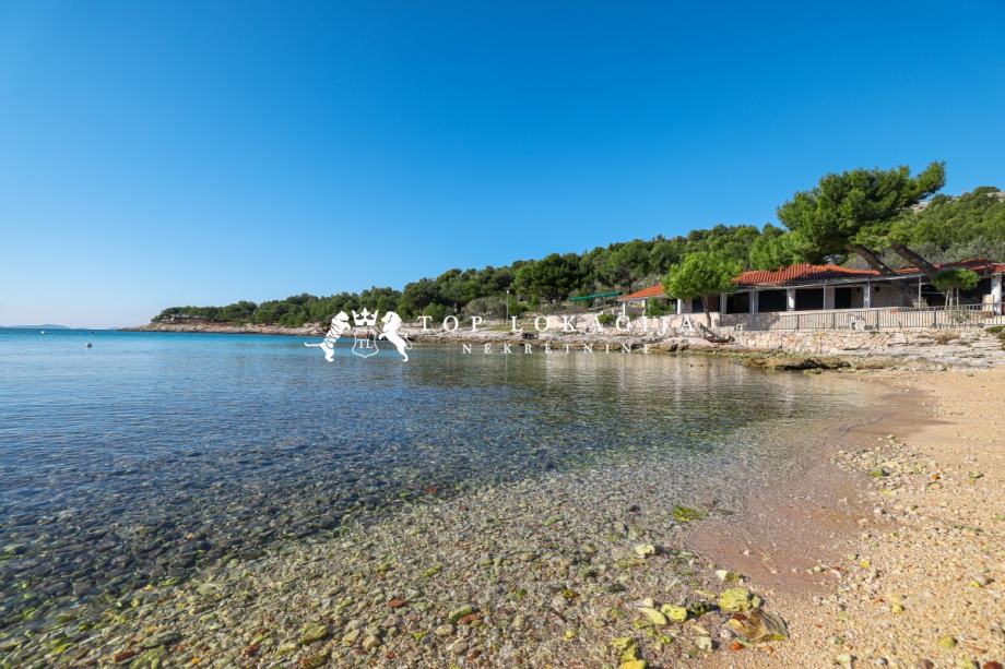 MURTER UVALA ČIGRAĐA - GRAĐEVINSKA DOZVOLA - POGLED NA MORE I KORNATE