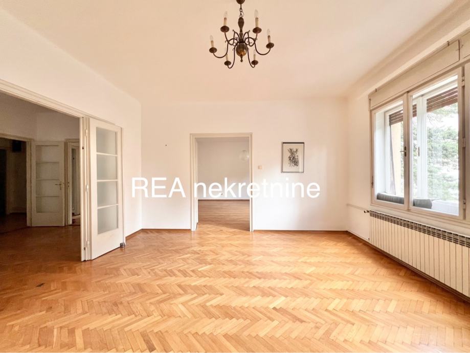 Šalata, top lokacija, Vinkovićeva, stan s garažom (prodaja)