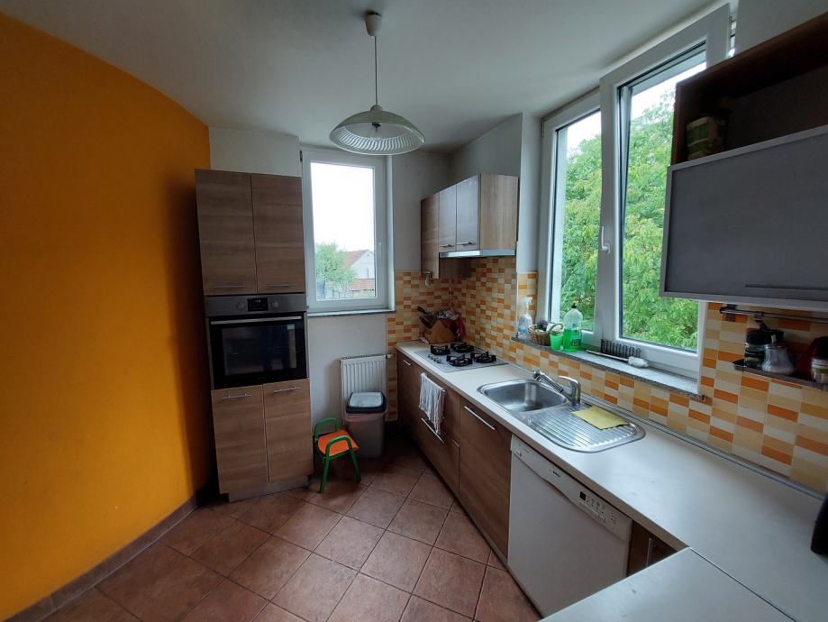 Samobor, Mala Rakovica, MODERNA obiteljska kuća 250m2+1578m2 zemljište ...