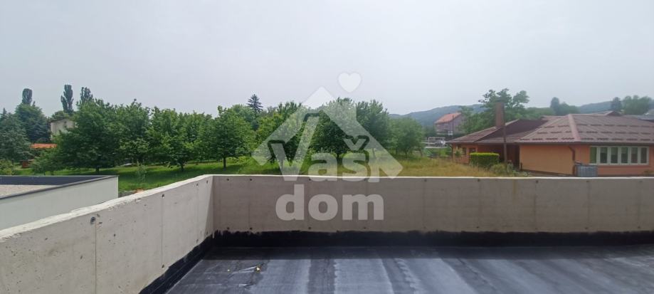 SAMOBOR, MALA RAKOVICA, STAN 61,35m2+GARAŽA I PM. (prodaja)