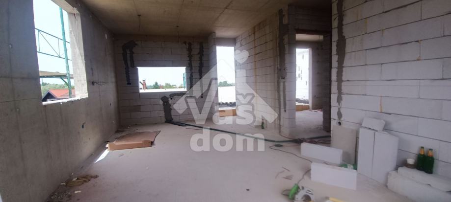 SAMOBOR, MALA RAKOVICA, STAN 61,35m2+GARAŽA I PM. (prodaja)