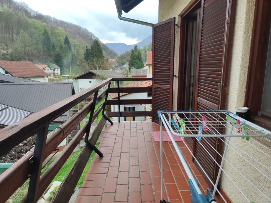 Samobor/Rude/peterosobna kuća u prirodi + poslovni prostor+plantaža lj ...