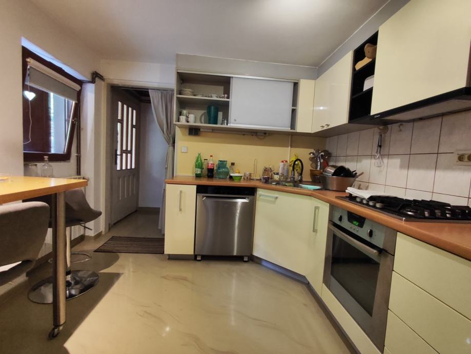 Samobor/Rude/peterosobna kuća u prirodi + poslovni prostor+plantaža lj ...