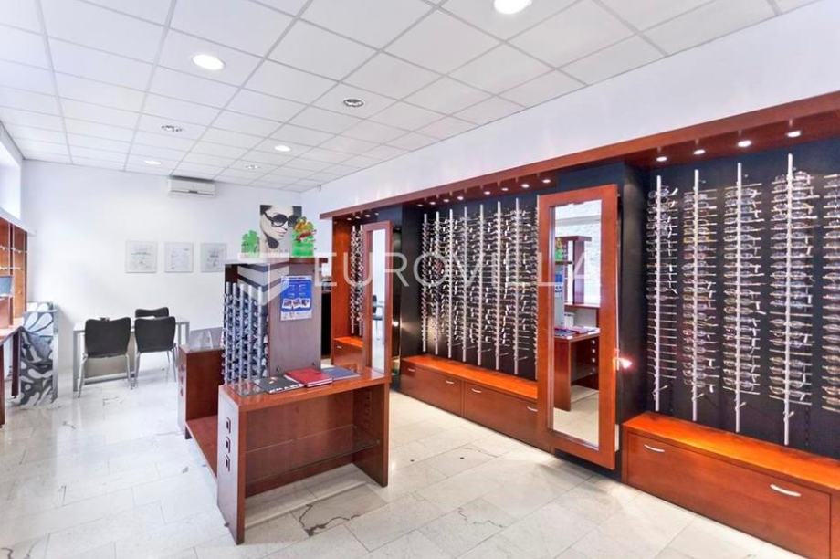 Samobor, Rude, proizvodna hala 5.400 m2, najam (iznajmljivanje)