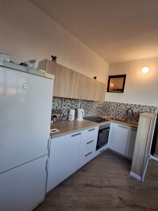 U NEDJELJU 9.2. ORGANIZIRAMO RAZGLEDAVANJE!Šarmantni apartman u Gajcu ...