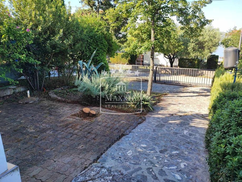 Seline - prostrana kuća cca 100m od plaže pogled! 249000€ (prodaja)