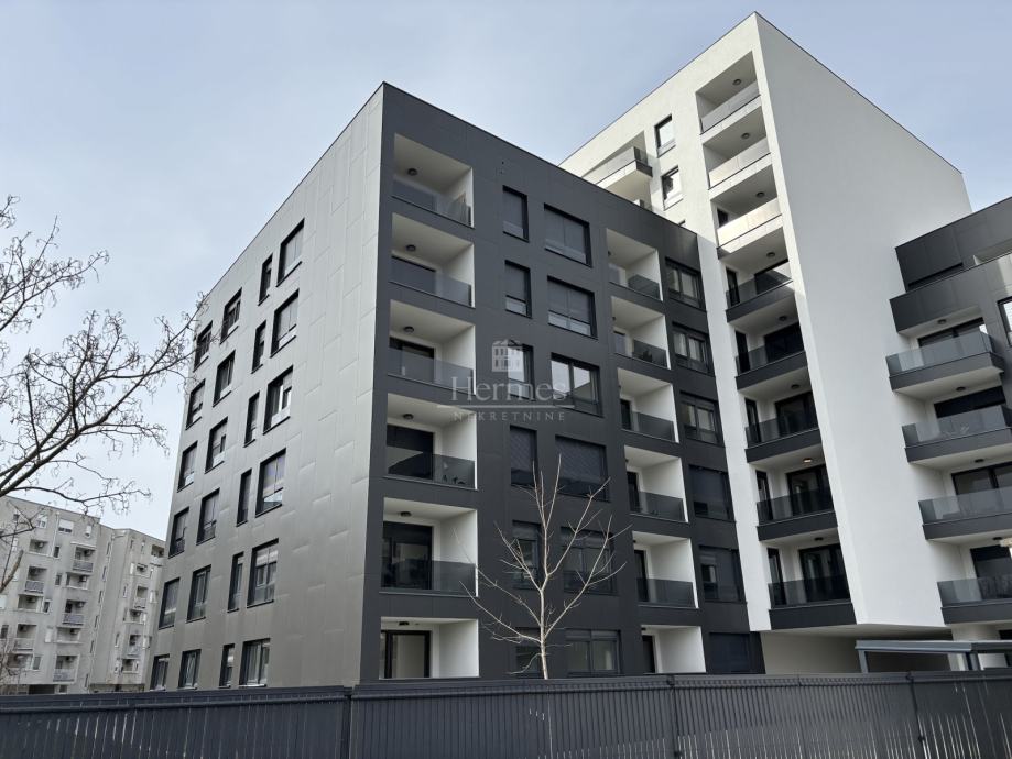 SKLADIŠTE (25,80 m2) U GARAŽI VDM NOVOGRADNJE, LANIŠTE (iznajmljivanje)