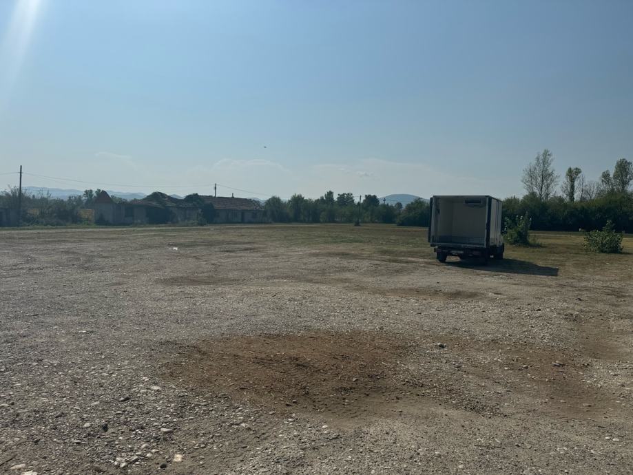 Skladiste 960m2 (iznajmljivanje)