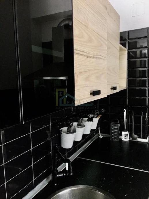 SLOBOŠTINA 54m2 - Oreškovićeva (Lijep 2soban stan) (iznajmljivanje)