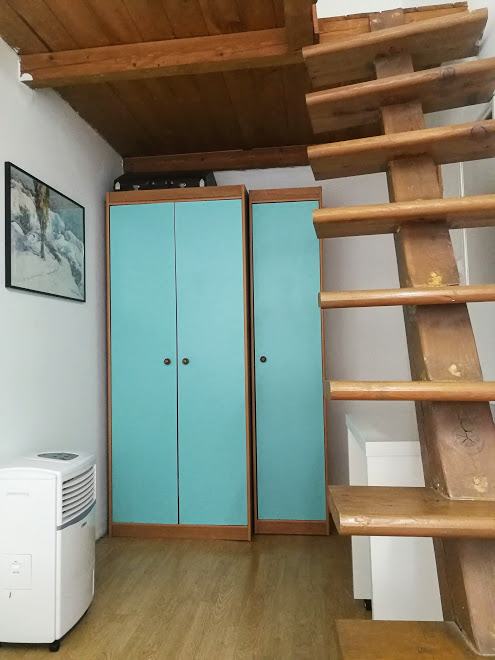 Soba: Rijeka, Potpuno namještena, 15 m2 (iznajmljivanje)