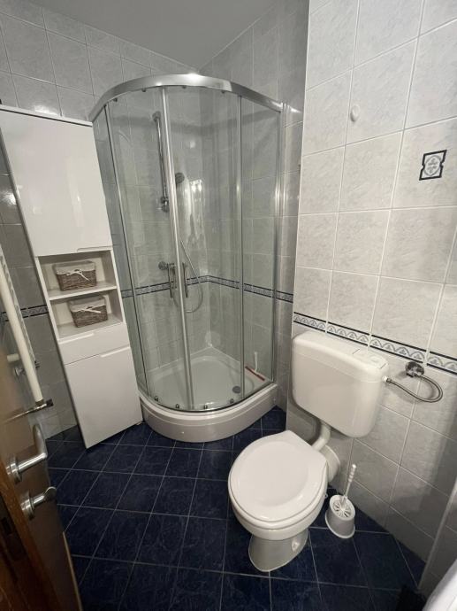 Soba: Zagreb - Kajzerica, Potpuno namještena (iznajmljivanje)