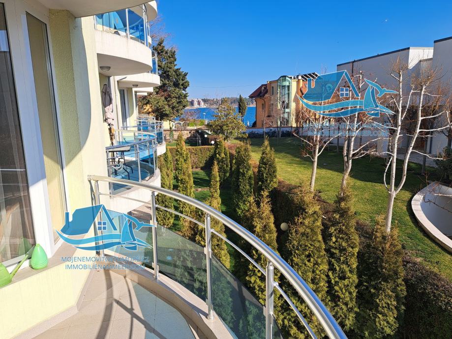 Prostrane 3 sobe, panoramski pogled na more, Ravda (prodaja)