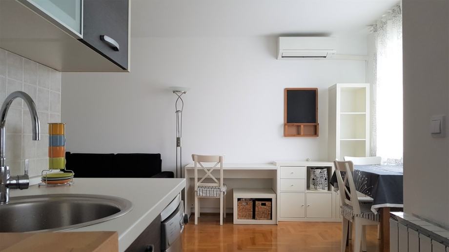 ŠPANSKO, JEDNOSOBAN STAN, 35 m2, novogradnja (iznajmljivanje)