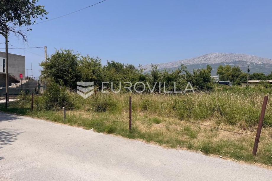 Split, Bilice, građevinsko zemljište, 799m2, prodaja ili najam