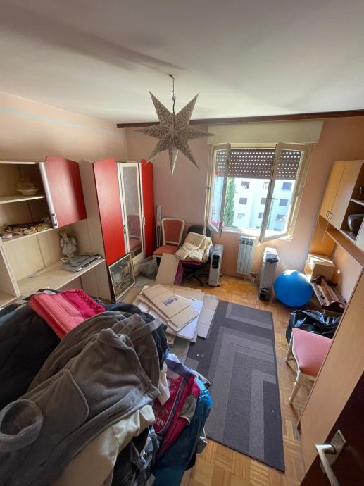 SPLIT, BLATINE, KOMFORNI JEDNOSOBNI 45m2 CIJELI NA JUGU (prodaja)