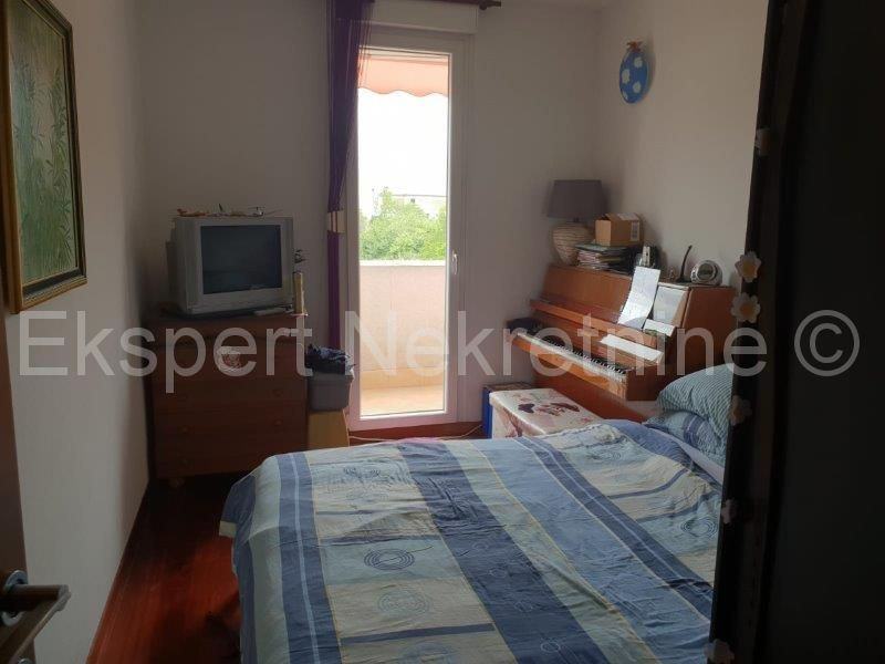 Split,Brda,dvosoban stan 66,47m2 s vrtom 19m2 i terasom 5m2 (prodaja)