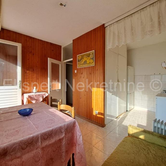 Split,Brda,dvosoban stan 71m2 na trećem katu bez lifta (prodaja)