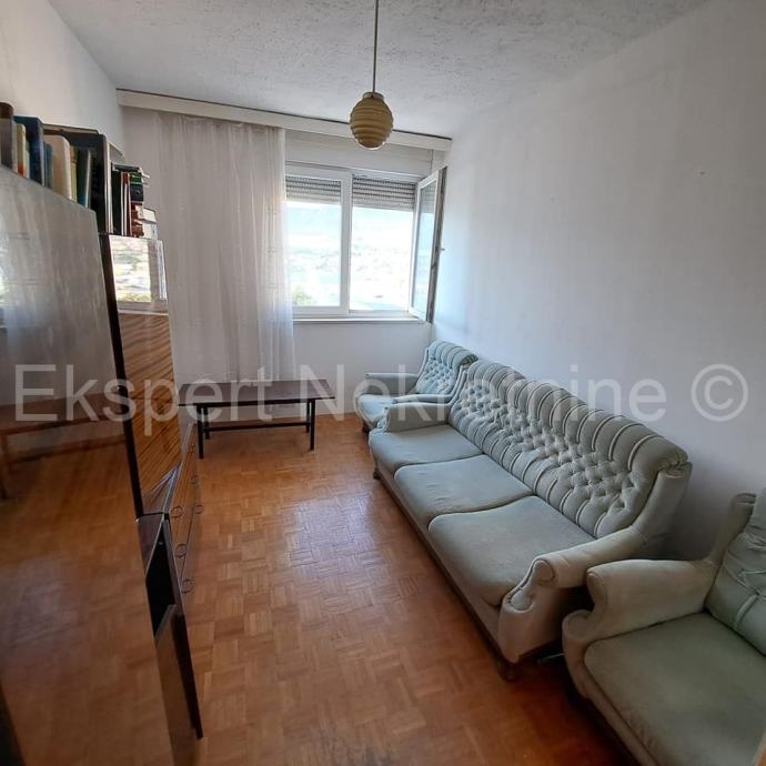 Split,Brda,dvosoban stan 71m2 na trećem katu bez lifta (prodaja)