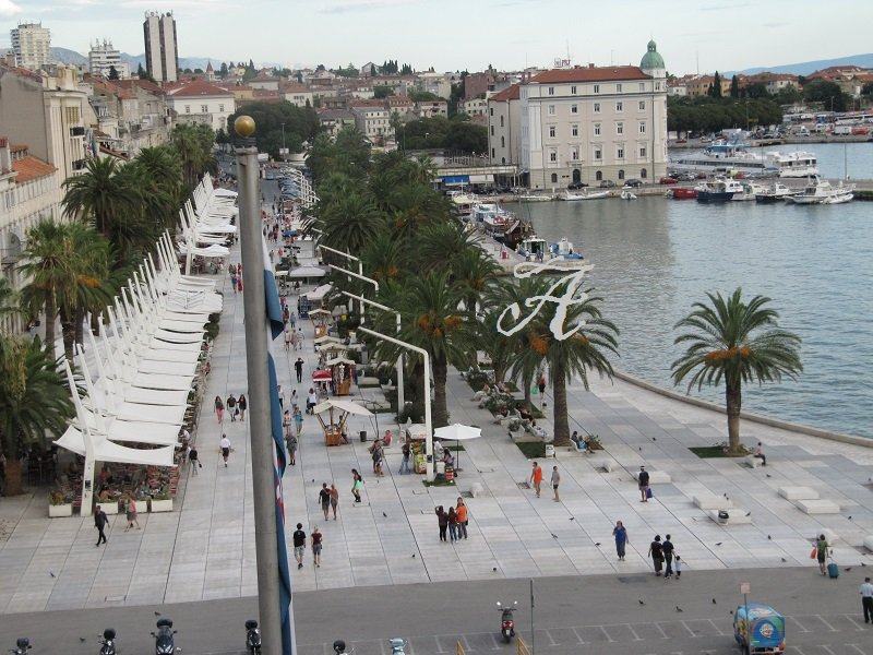 Split, GRAD- ZAPADNA OBALA , 110m2 460000 EUR (prodaja)