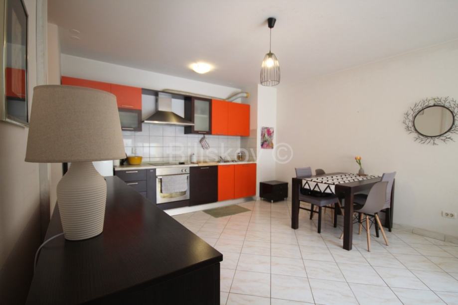 Split, Mertojak, prodaja jednosoban stan, jug, 50m2 (prodaja)