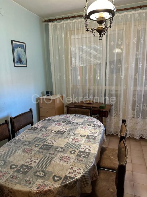 Split, Spinut, četverosobni stan, prodaja (prodaja)