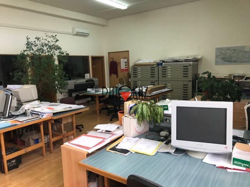 Split, Stinice, Kopilica - poslovni prostor - 216 m2 (prodaja)